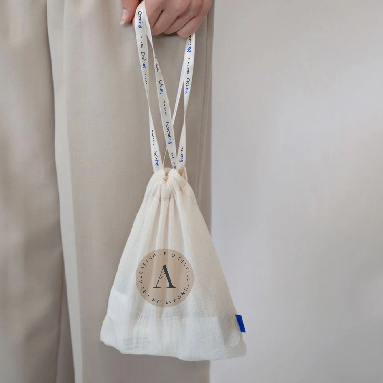 Algaeing – Two Desgin